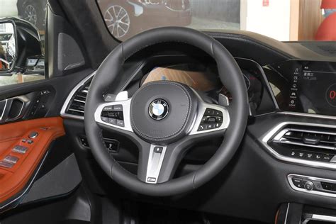 宝马x7 2022款 Xdrive40i 尊享型m运动套装图片宝马6495张图片汽车内饰图库懂车帝