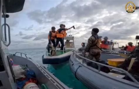South China Sea Ph Wants To Talk With China On West Philippine Sea