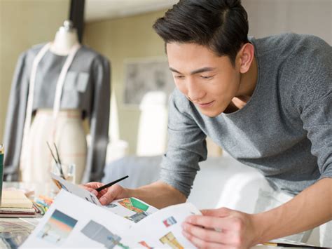Como Ser Um Designer Gráfico Guia Completo Para Entrar Na área