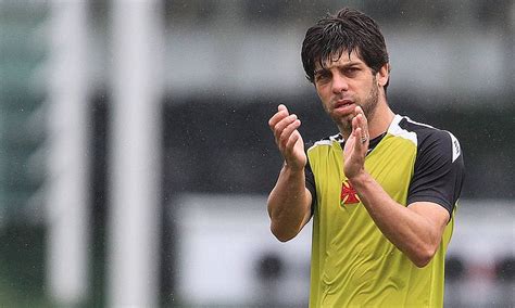 Juninho Pernambucano Prepara A Despedida Jornal O Globo