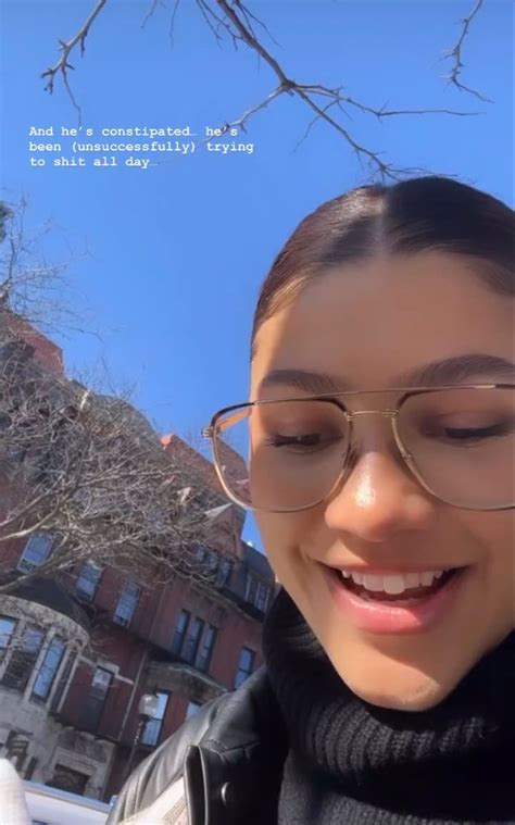 Pin By Gayle Smith On Zendaya Glasses For Face Shape Zendaya