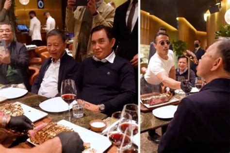 Vietnam Gets Angry Over Ministers Gold Leaf Salt Bae Steak New