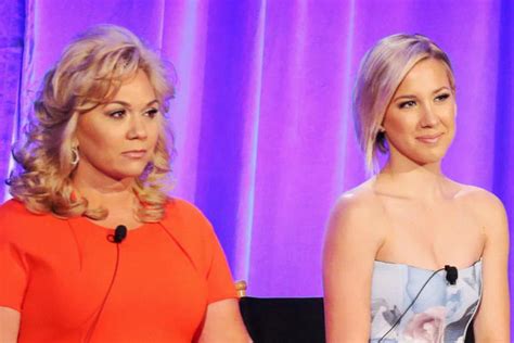 Savannah Chrisley Opens Up About Mom Julie Chrisleys Prison Cancer Scare