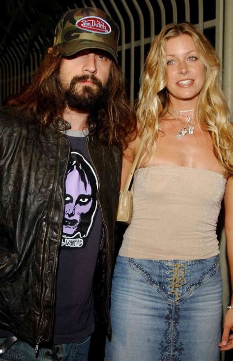 Sheri Moon Zombie And Rob Zombie During House Of 1000 Corpses Dvd