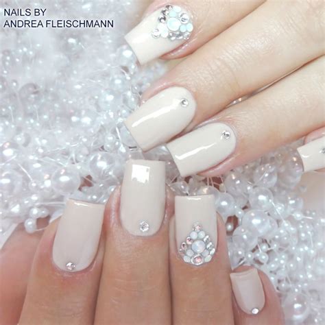 Les 25 Meilleures Idées De La Catégorie Nail Art Strass Sur Pinterest Nail Art Avec Strass