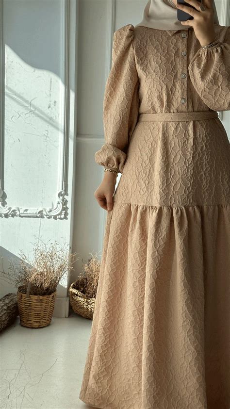 Gökçe Elbise Bej Modelleri En Uygun Fiyatlarla