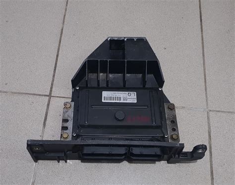 Automobex Nissan Fb 15 Qg18 Qg15 Auto Engine Ecu