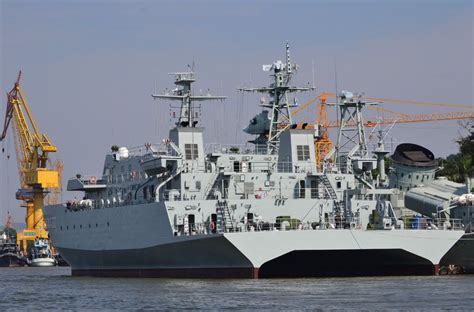 中国海軍3大艦隊、双胴型測量船を配備中国網日本語