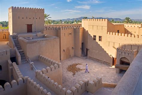Tips How To Travel To Oman In 2025 Against The Compass