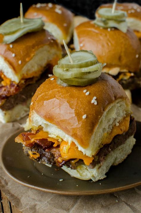 Cheeseburger Sliders Life In The Lofthouse 47 Off