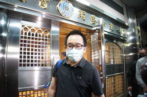 陳致中出獄了！入監服刑近9個月 妻子黃睿靚晚間開車接送離開