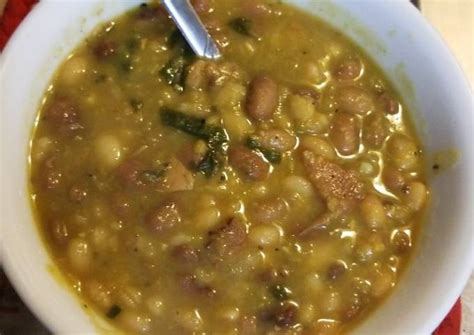 Hearty Ham And Bean Soup Recipe By Chef Mommy Nessa Cookpad