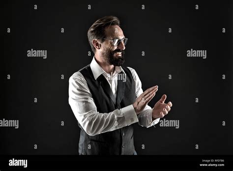 Clapping Loud Telegraph