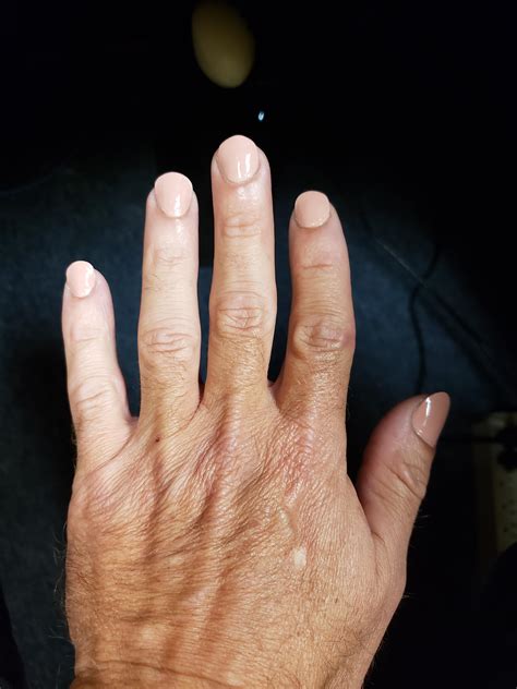 The Right Nude Essie Bare With Me Rmalepolish