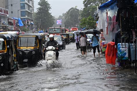 In Photos Andheri Subway Flooded As Heavy Rains Batter Mumbai