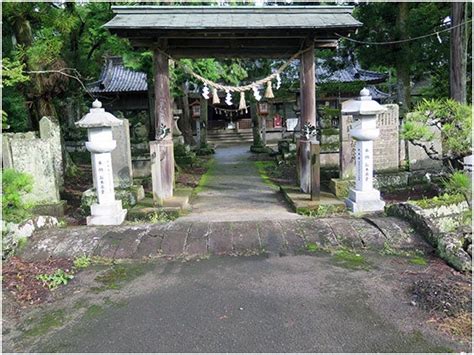 石橋／八旗八幡神社参道橋（大分県杵築市山香町） Takashis Cafe