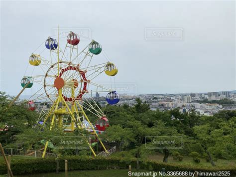 観覧車のある風景。遠く見えるのは太平洋🎡🌊の写真・画像素材 3365688 Snapmart（スナップマート）