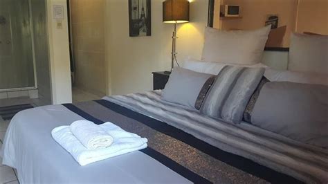 Gemstone Guest House In Klerksdorp