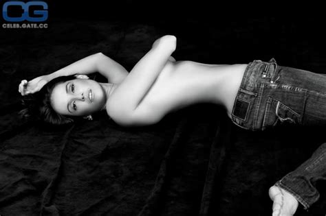 Deborah Secco Nackt Nacktbilder Playbabe Nacktfotos Fakes Oben Ohne