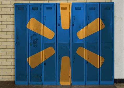 Walmart Follows Amazons Lead Starts Testing Locker Delivery In Retail Walmart Follows Amazons Lead Starts Testing Locker Delivery In Retail
