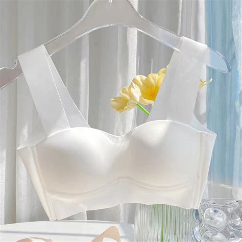 Sports Seamless Underwear Women Small Breasts Gathered Thin Style Girls