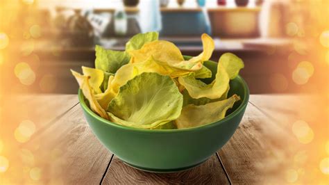 Капустные чипсы для быстрого перекуса: простой рецепт | APLY