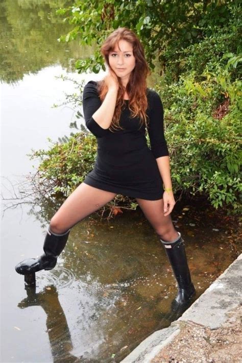 Pin By Tony On The Miniskirt Of Yesterday And Today Tall Women