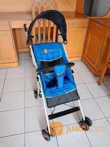 Stroller 3 Posisi Duduk Di Kota Malang Jawa Timur