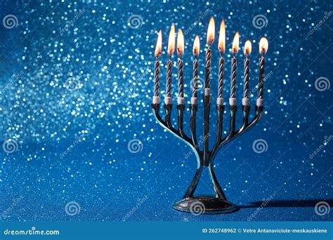 Hanukkah De Feriado Judeu Velas E Candelabros Tradicionais Da