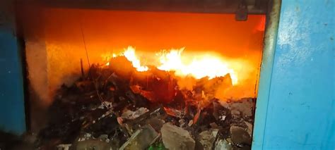 Kanpur Dehat Fire Fire Broke Out In Electronic And Furniture Shop