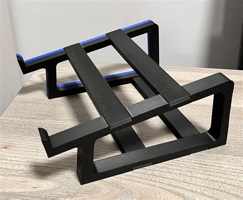 终极笔记本电脑支架——无需胶水！ 来自 Makemeacake Makerworld