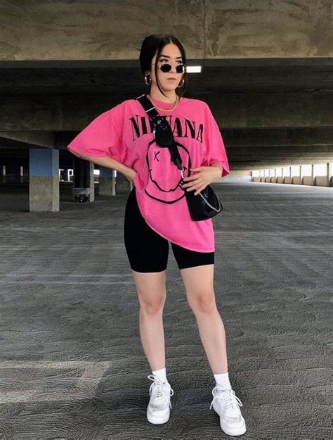 Pin By Bia On • Looks • Cute Everyday Outfits Easy Trendy Outfits