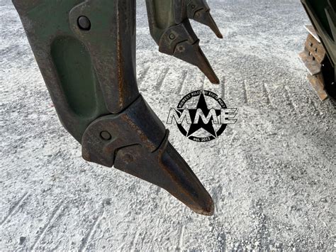 Caterpillar D7f Dozer With 3 Shank Ripper