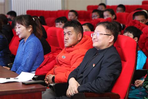 民族团结一家亲 融情融意更融心 —— 记长春市朝鲜族中学接待西藏日喀则市中小学师生访问团 长春市朝鲜族中学