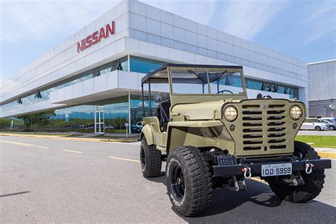 Nissan completa anos no Brasil e abre espaço dedicado à sua história no país
