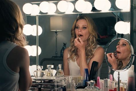 Elizabeth Banks Plays A Scandalous Aesthetician In Skincare Trailer