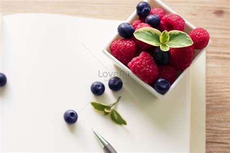 레드 라즈베리와 블루 베리 사진 무료 다운로드 Lovepik