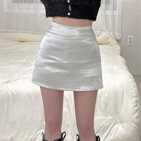 속바지내장 글로시 새틴 허리밴딩 미니 스커트 5color 에이블리 스토어