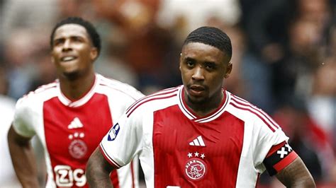 Crisis Bij Ajax Nos