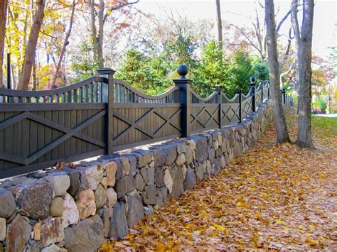 10 Privacy Fence Ideas Transform Your Yard Into A Secluded Sanctuary