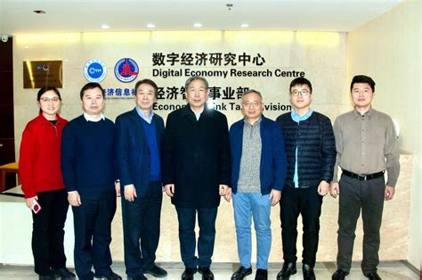新华财经聚焦兰光创新朱铎先：工业大数据，智能制造新引擎兰光创新