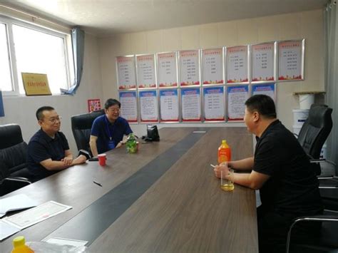 人民网