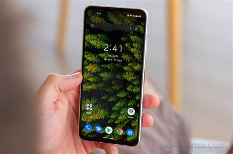 Asus Zenfone Long Term Review Design Size Handling