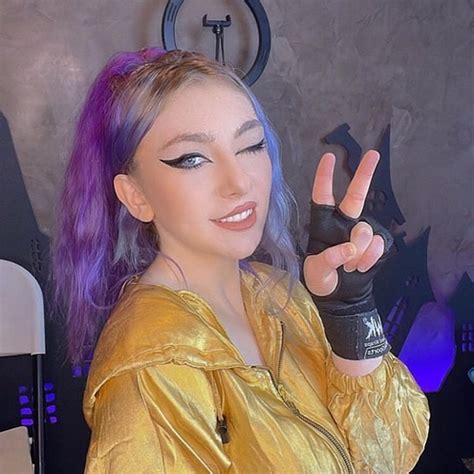 Justaminx Twitter Instagram TikTok Twitch Linktree