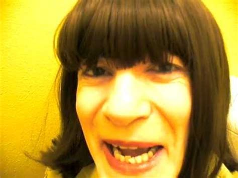 Juffrouw Janine Goes Krautfunding 6 YouTube