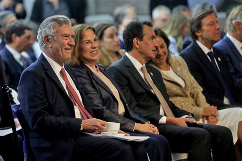 Con Aplausos De Pie Luis Enrique Yarur Se Despide De Bci Y Hace Su Estreno Ignacio Yarur