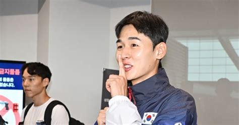 사진 파리 향하는 근대 5종 간판 전웅태 조선비즈