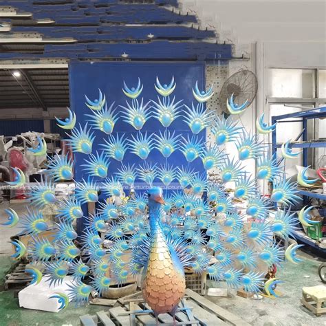 Peacock Statue Decor Arturban Statue
