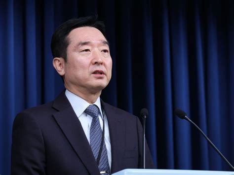 尹 미래지향적 한일관계위해 부처 협력사업 추진해달라 아시아경제