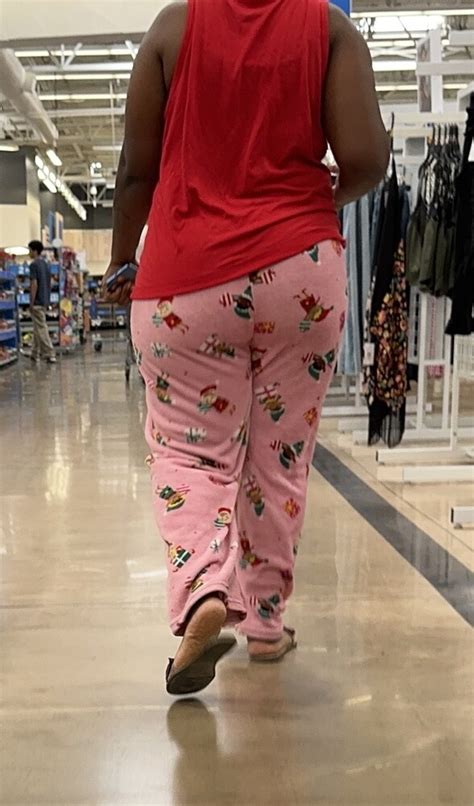Dumpy Dump Feel Free To Add Short Shorts And Volleyball Forum